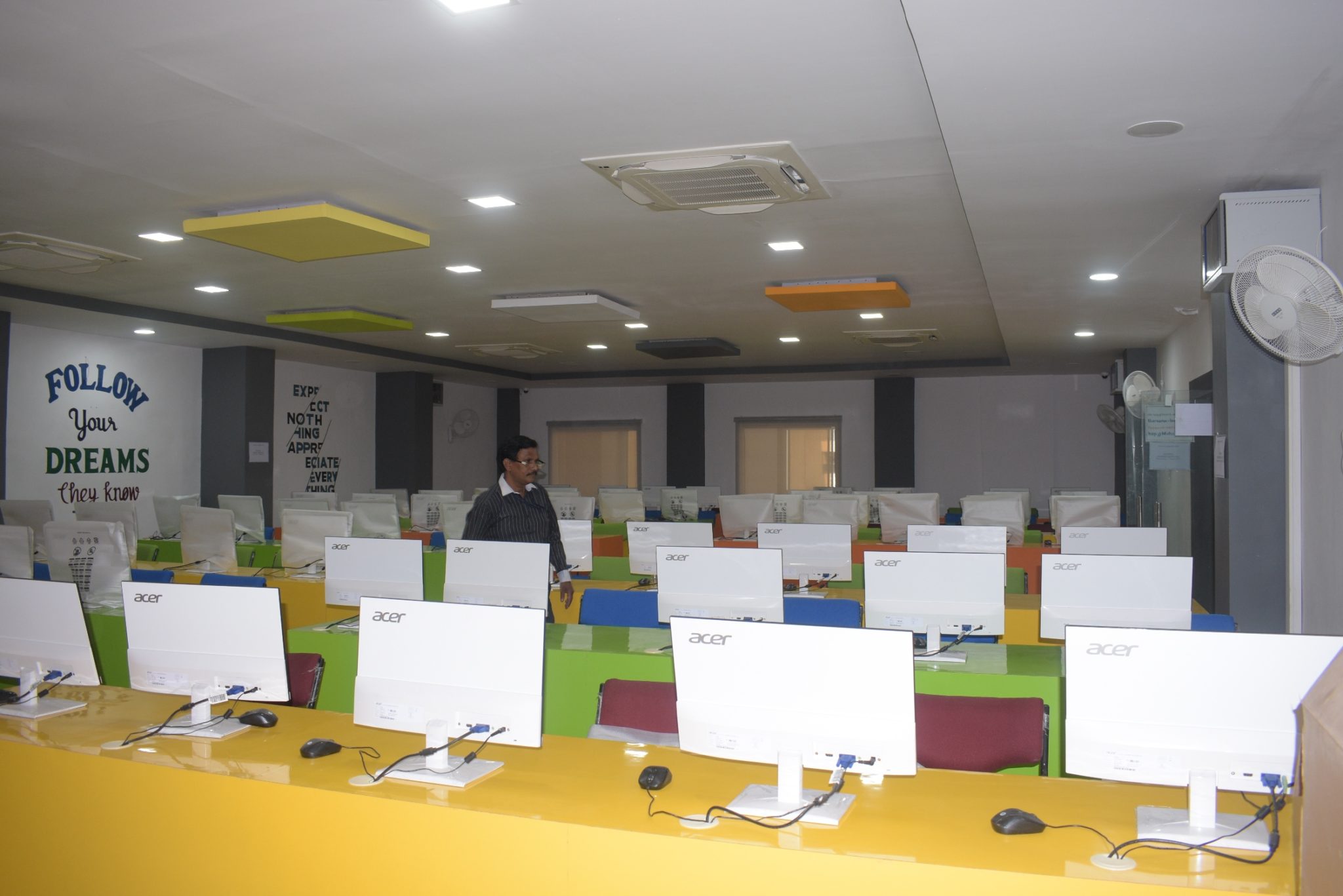 Modern Classrooms at LNCT University
